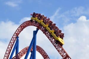 10 Types Of Roller Coasters (Differences, Videos)