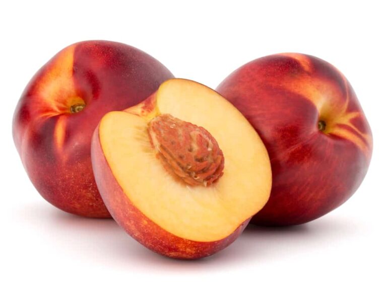 56 Types Of Nectarines (Differences, Size, Color, Appearance)