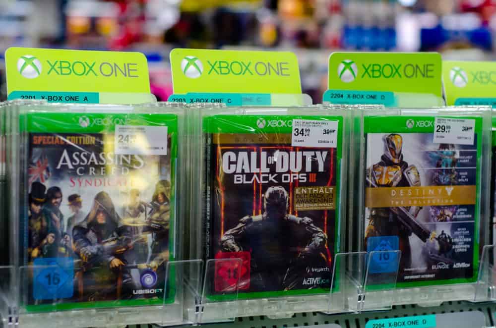 Why Is Xbox One So Expensive? (Top 13 Reasons)