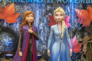 How Tall Is Elsa From Frozen? (Explained)