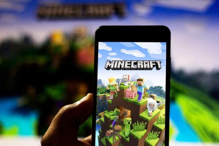 Why Is Minecraft So Popular? (Top 10 Reasons)