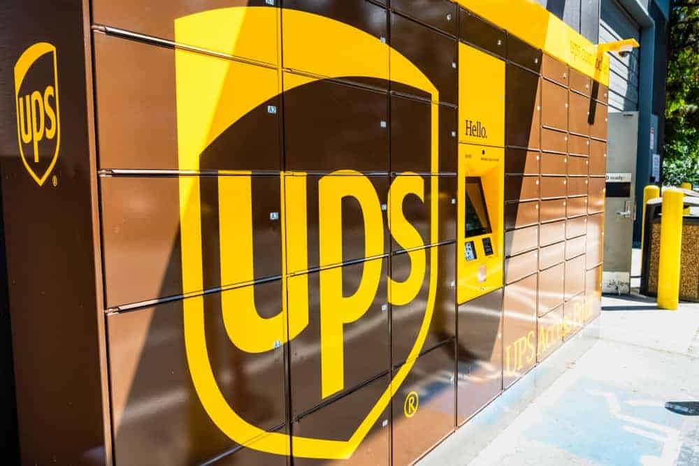 Can I Drop Off UPS At USPS? (Explained)