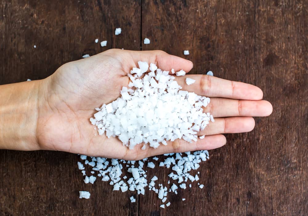 Does Rain Melt Snow? (Explained)