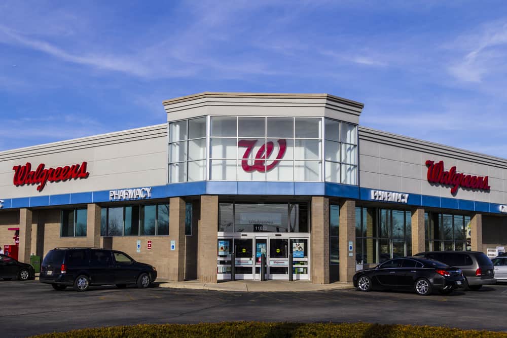 Does Walgreens Do Curbside Pickup? (2023 Updated)