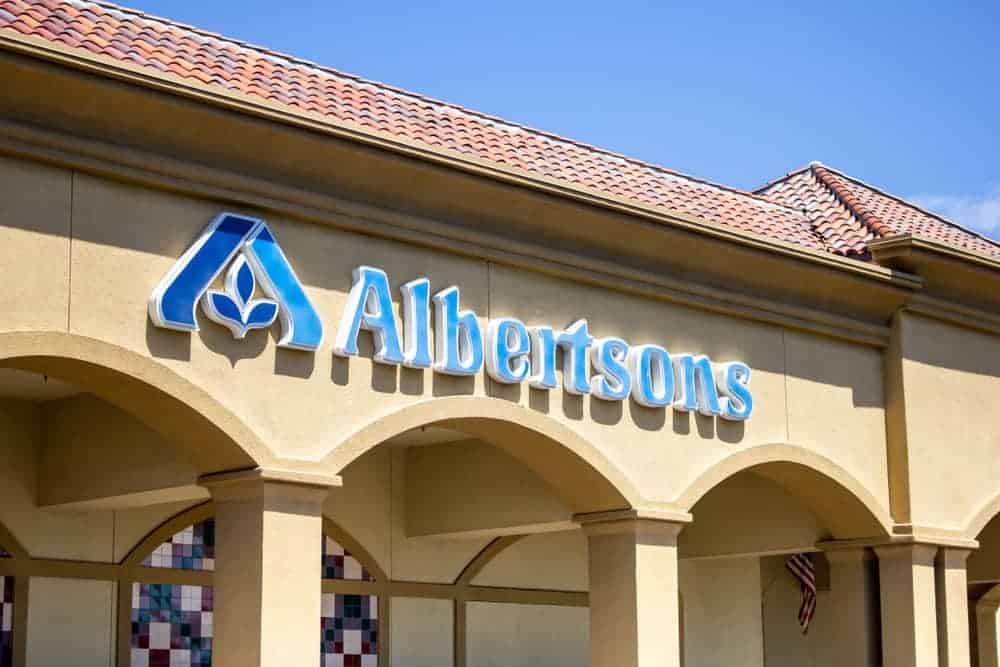 Why Is Albertsons So Expensive? (10 Reasons)