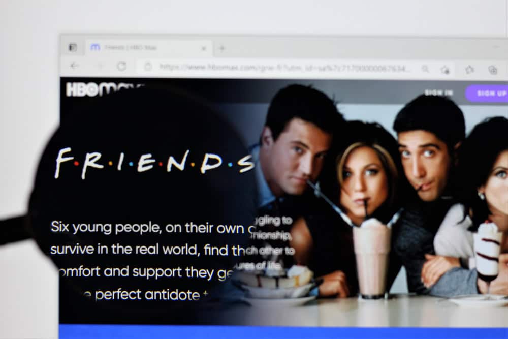 Why Is Friends So Popular? (Explained)